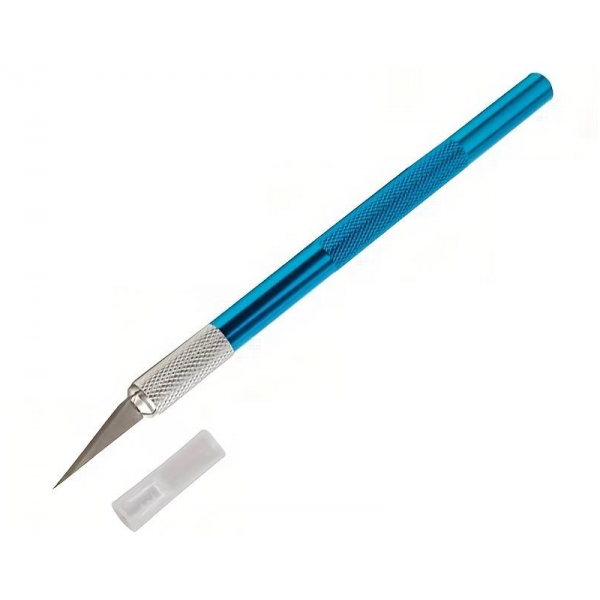 Bisturi con cuchilla de alta precision